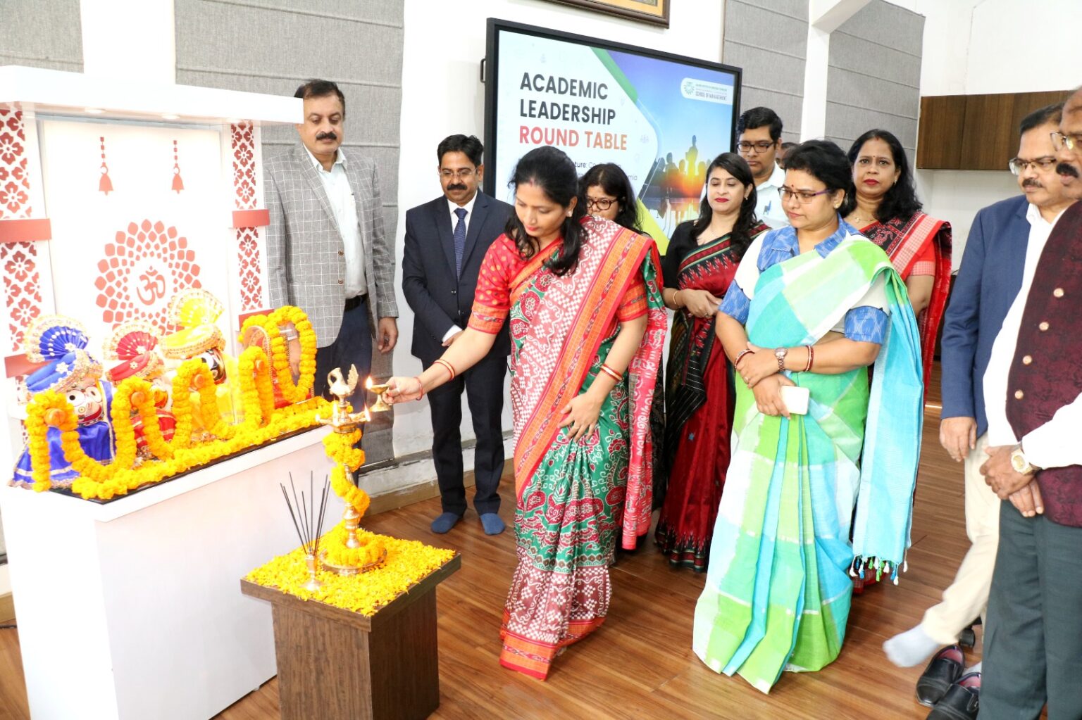 KIIT School of Management hosts first ever Academic Leadership Round ...